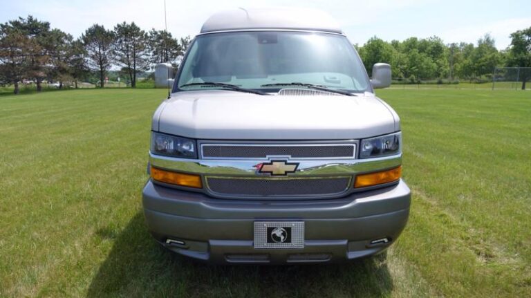 Chevy GMC Silver Birch Metallic - Explorer Van