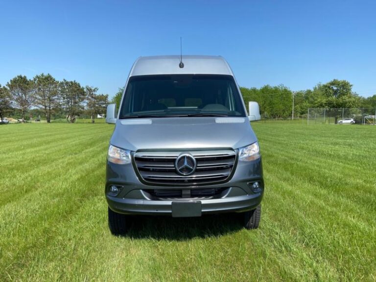 Mercedes-Benz Sprinter Brilliant Silver Metallic - Explorer Van