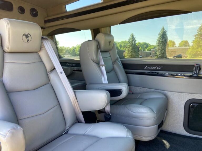Ford Transit Blue Jeans - Explorer Van